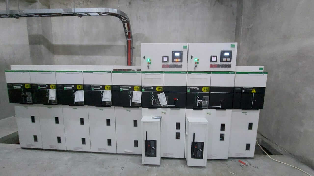 APA SIH PERBEDAAN LBS DENGAN CB PADA PANEL TEGANGAN MENENGAH? - sumber ...